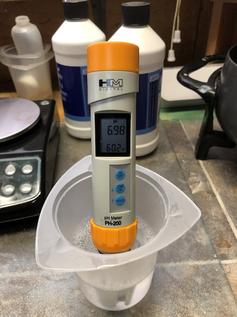 Equipment review: HM Digital pH 200 pH meter – Point of Interest