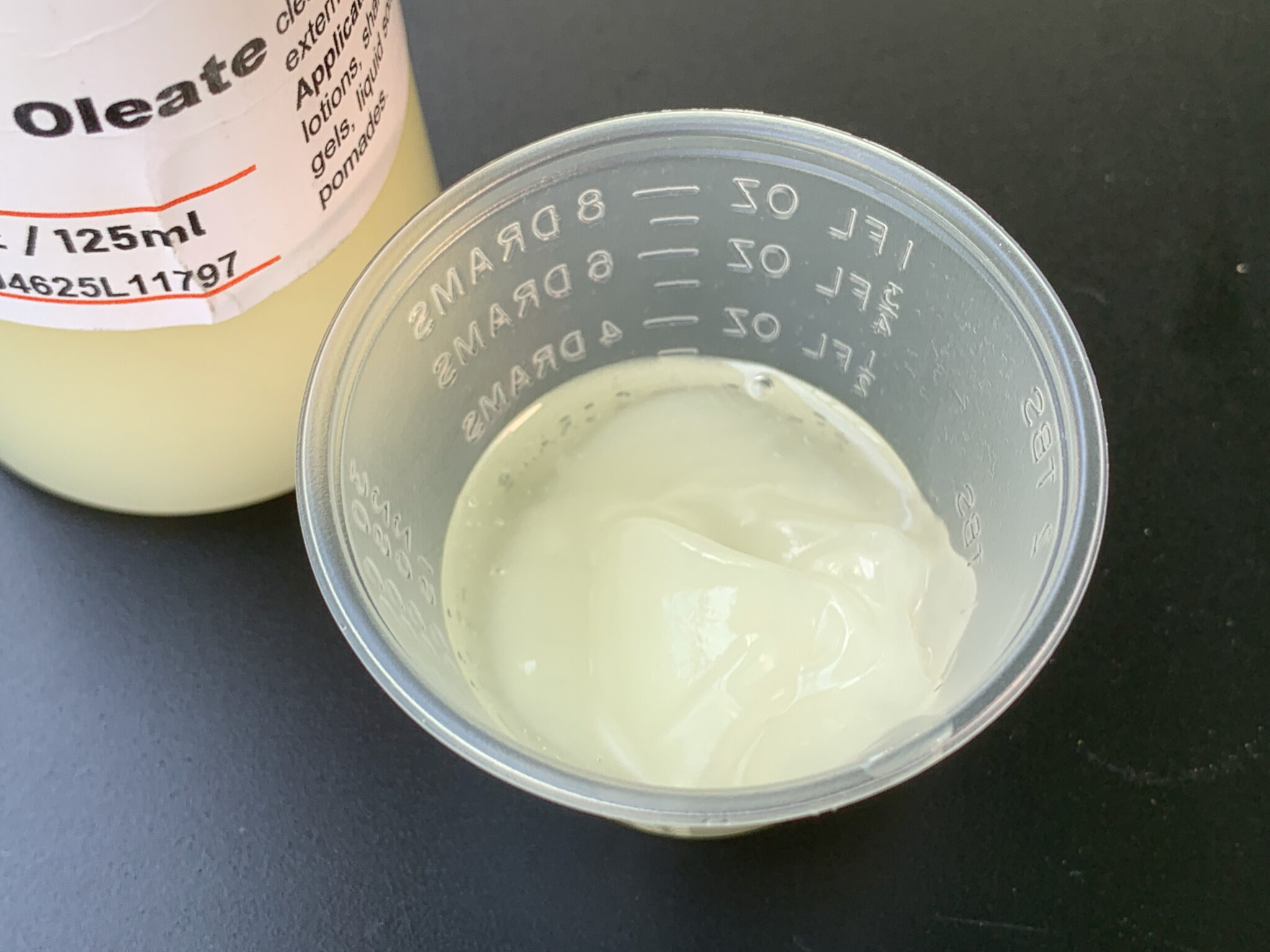 #alltheingredients: Glyceryl Oleate – water-in-oil, non-ionic ...