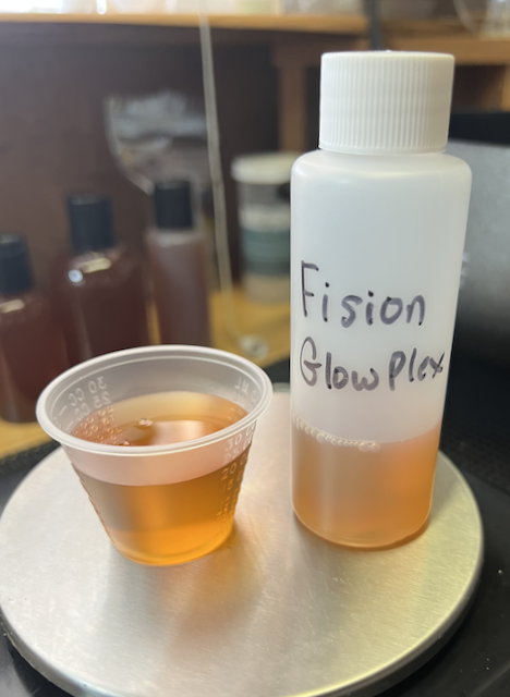 #alltheingredients: Fision® Glow Plex (INCI: Water, Niacinamide, Pisum ...